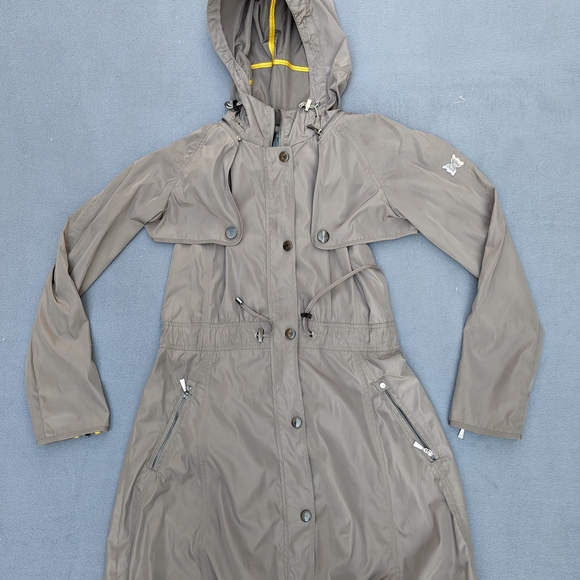 Dawn Levy | Jackets & Coats | Dawn Levy Womens Gray Hooded Rain Jacket ...